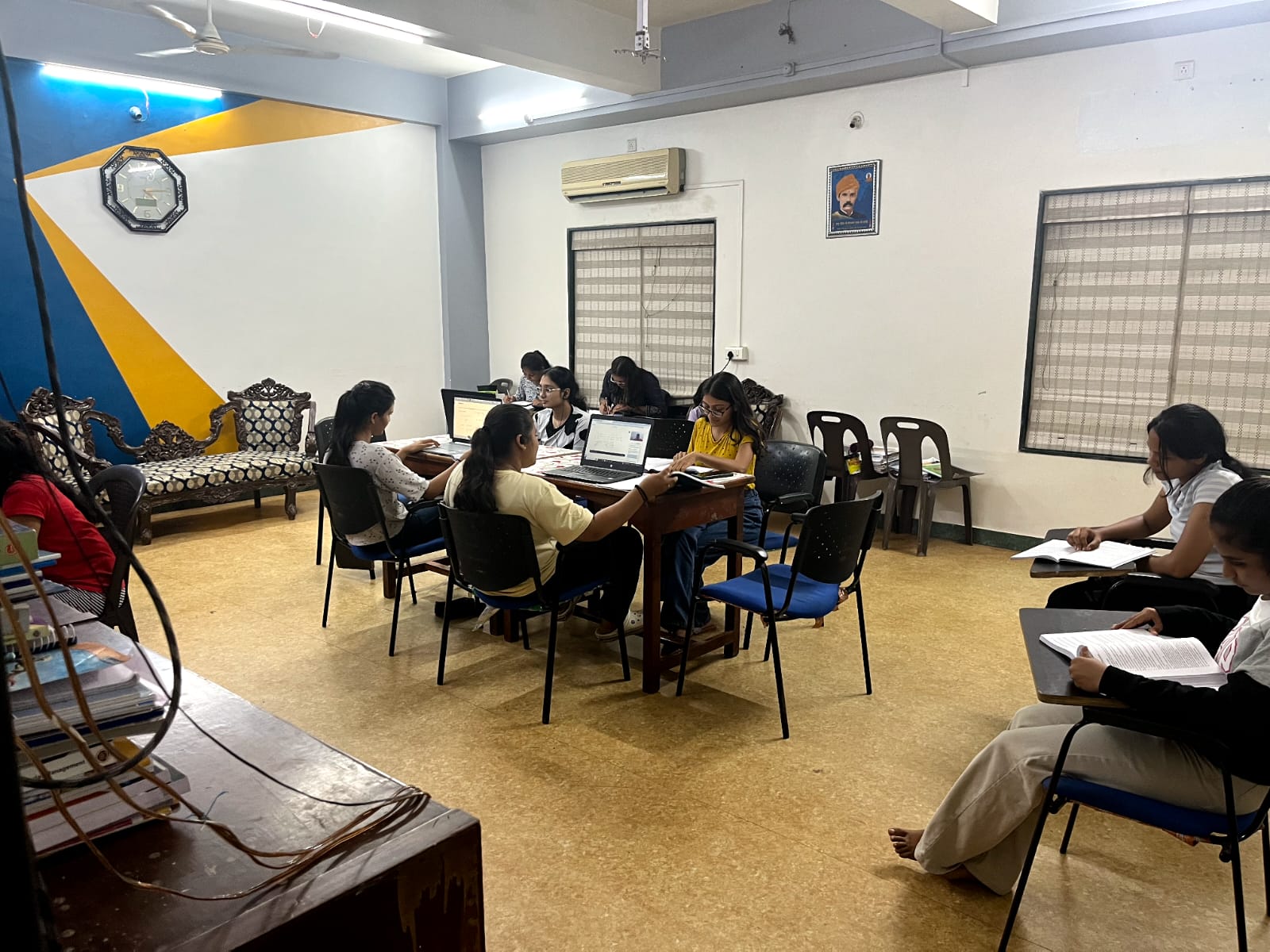 Welcome To Shri Mahavira Jaina Vidyalaya